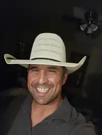 Male For Female Escorts in Albuquerque, New Mexico - Skip the Games